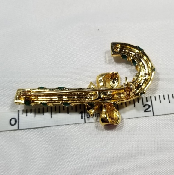 Jewelry | Vintage Custom Brooch Pin Jewelry Christmas | Poshmark